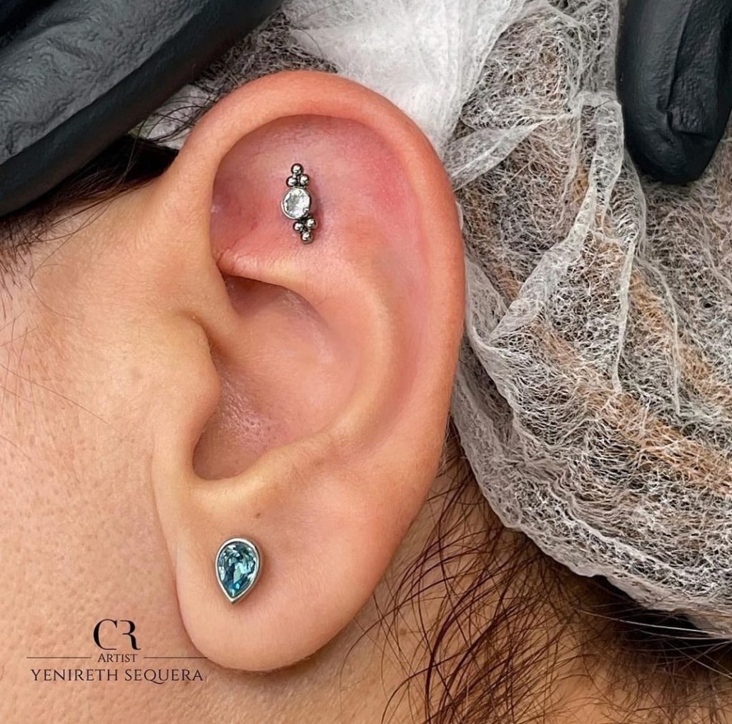 Piercing Face Art | Carolina Rodríguez - Carolina Rodríguez